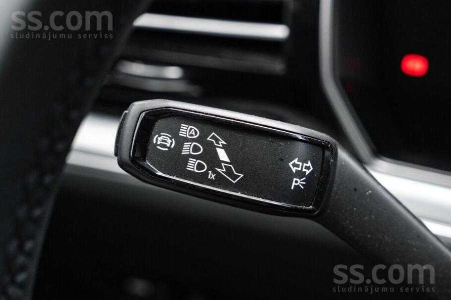 Melns Volkswagen Touareg 2022 Rīga, ar dzinēja tilpumu 3.00 L un nobraukumu 107 tūkst. km par 42450 €, foto 19 vietnē AUTOMOTO.COM.LV