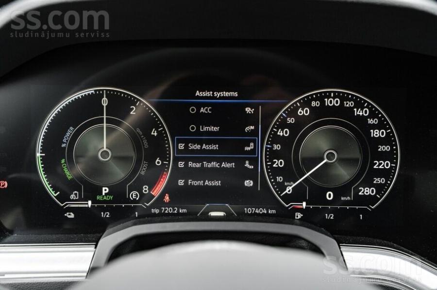 Melns Volkswagen Touareg 2022 Rīga, ar dzinēja tilpumu 3.00 L un nobraukumu 107 tūkst. km par 42450 €, foto 21 vietnē AUTOMOTO.COM.LV