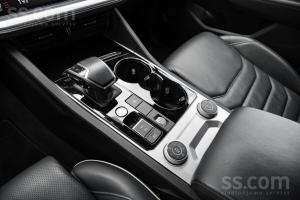 Melns Volkswagen Touareg 2022 Rīga, ar dzinēja tilpumu 3.00 L un nobraukumu 107 tūkst. km par 42450 €, foto 25 vietnē AUTOMOTO.COM.LV