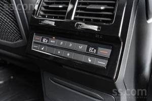 Melns Volkswagen Touareg 2022 Rīga, ar dzinēja tilpumu 3.00 L un nobraukumu 67 tūkst. km par 44150 €, foto 11 vietnē AUTOMOTO.COM.LV
