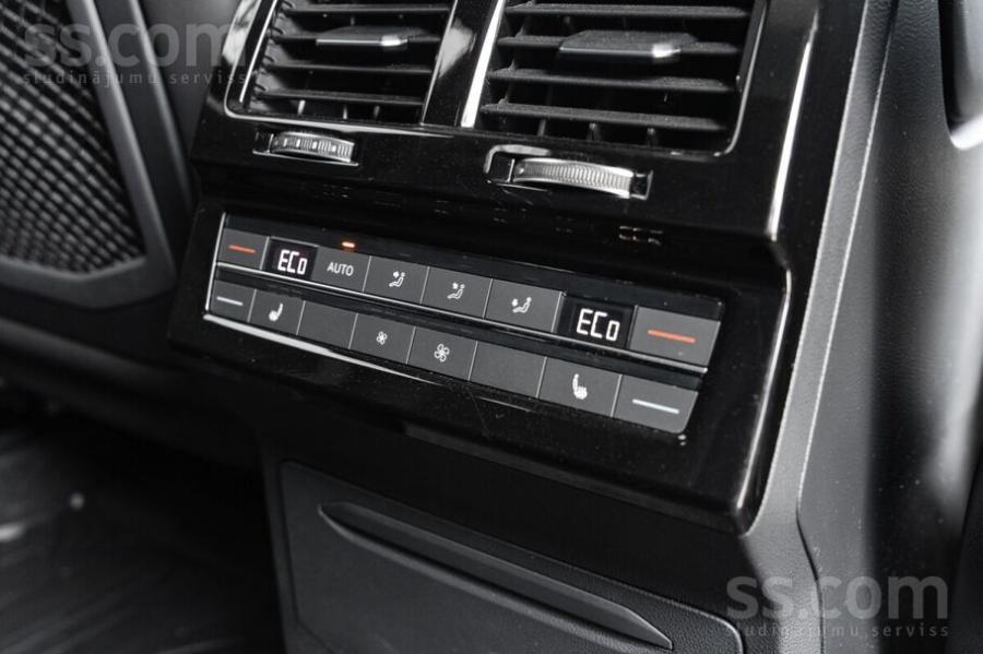 Melns Volkswagen Touareg 2022 Rīga, ar dzinēja tilpumu 3.00 L un nobraukumu 67 tūkst. km par 44150 €, foto 11 vietnē AUTOMOTO.COM.LV