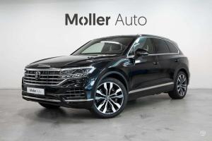 Black Volkswagen Touareg 2022 in Vilnius, with an engine capacity of 3.00 L and mileage of 108 thousand km for 43900 €, photo  on AUTOMOTO.COM.LV