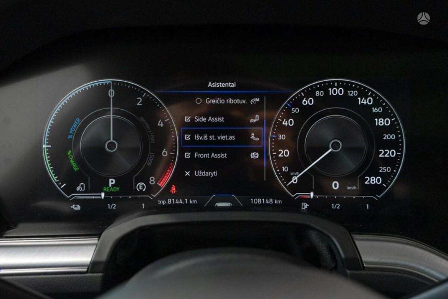 Melns Volkswagen Touareg 2022 Viļņa, ar dzinēja tilpumu 3.00 L un nobraukumu 108 tūkst. km par 43900 €, foto 14 vietnē AUTOMOTO.COM.LV