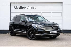 Melns Volkswagen Touareg 2022 Rīga, ar dzinēja tilpumu 3.00 L un nobraukumu 106 tūkst. km par 43950 €, foto 3 vietnē AUTOMOTO.COM.LV