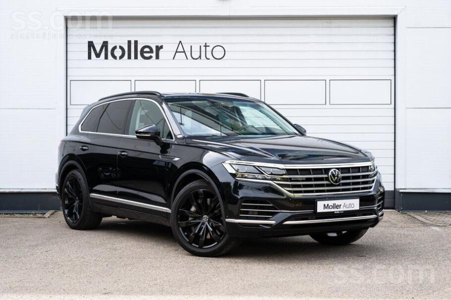 Melns Volkswagen Touareg 2022 Rīga, ar dzinēja tilpumu 3.00 L un nobraukumu 106 tūkst. km par 43950 €, foto 3 vietnē AUTOMOTO.COM.LV