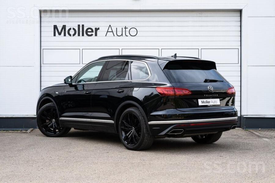 Melns Volkswagen Touareg 2022 Rīga, ar dzinēja tilpumu 3.00 L un nobraukumu 106 tūkst. km par 43950 €, foto 5 vietnē AUTOMOTO.COM.LV