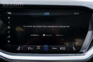 Melns Volkswagen Touareg 2022 Rīga, ar dzinēja tilpumu 3.00 L un nobraukumu 106 tūkst. km par 43950 €, foto 12 vietnē AUTOMOTO.COM.LV