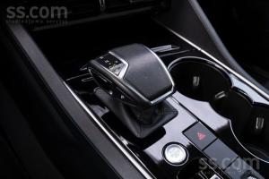 Melns Volkswagen Touareg 2022 Rīga, ar dzinēja tilpumu 3.00 L un nobraukumu 106 tūkst. km par 43950 €, foto 16 vietnē AUTOMOTO.COM.LV