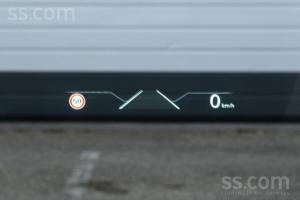 Melns Volkswagen Touareg 2022 Rīga, ar dzinēja tilpumu 3.00 L un nobraukumu 106 tūkst. km par 43950 €, foto 28 vietnē AUTOMOTO.COM.LV