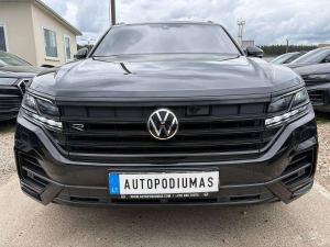 Black Volkswagen Touareg 2023 in Vilnius, with an engine capacity of 3.00 L and mileage of 182 thousand km for 38200 €, photo 5 on AUTOMOTO.COM.LV