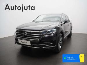 Melns Volkswagen Touareg 2023 Viļņa, ar dzinēja tilpumu 2.97 L un nobraukumu 137 tūkst. km par 39500 €, foto  vietnē AUTOMOTO.COM.LV