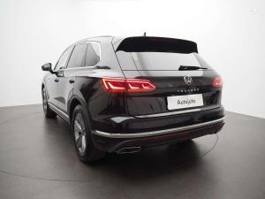 Melns Volkswagen Touareg 2023 Viļņa, ar dzinēja tilpumu 2.97 L un nobraukumu 137 tūkst. km par 39500 €, foto 7 vietnē AUTOMOTO.COM.LV