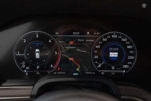 Black Volkswagen Touareg 2023 in Vilnius, with an engine capacity of 3.00 L and mileage of 118 thousand km for 46900 €, photo 12 on AUTOMOTO.COM.LV