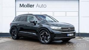 Black Volkswagen Touareg 2025 in Riga, with an engine capacity of 3.00 L and mileage of 15 thousand km for 63950 €, photo 3 on AUTOMOTO.COM.LV