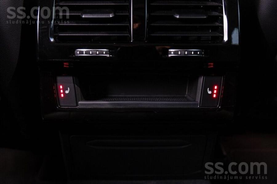 Black Volkswagen Touareg 2025 in Riga, with an engine capacity of 3.00 L and mileage of 15 thousand km for 63950 €, photo 19 on AUTOMOTO.COM.LV