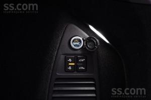 Black Volkswagen Touareg 2025 in Riga, with an engine capacity of 3.00 L and mileage of 15 thousand km for 63950 €, photo 24 on AUTOMOTO.COM.LV