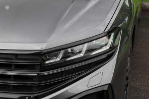 Melns Volkswagen Touareg 2025 Viļņa, ar dzinēja tilpumu 2.97 L un nobraukumu 24 tūkst. km par 68900 €, foto 9 vietnē AUTOMOTO.COM.LV