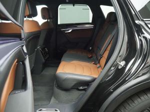Black Volkswagen Touareg 2025 in Vilnius, with an engine capacity of 2.97 L and mileage of 17 thousand km for 72500 €, photo 17 on AUTOMOTO.COM.LV