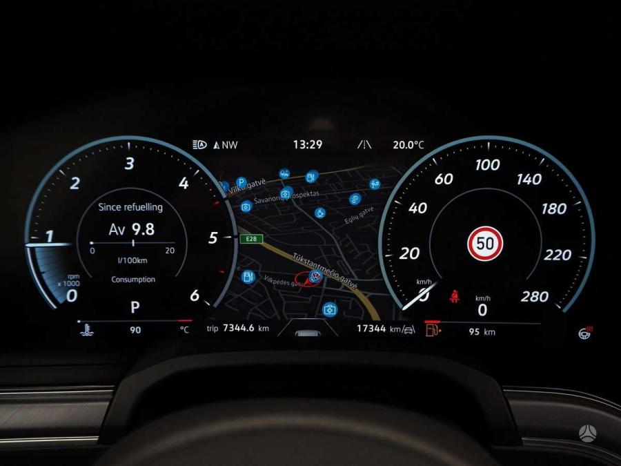 Black Volkswagen Touareg 2025 in Vilnius, with an engine capacity of 2.97 L and mileage of 17 thousand km for 72500 €, photo 25 on AUTOMOTO.COM.LV