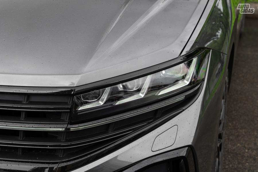 Melns Volkswagen Touareg 2025 Viļņa, ar dzinēja tilpumu 3.00 L un nobraukumu 24 tūkst. km par 68900 €, foto 9 vietnē AUTOMOTO.COM.LV