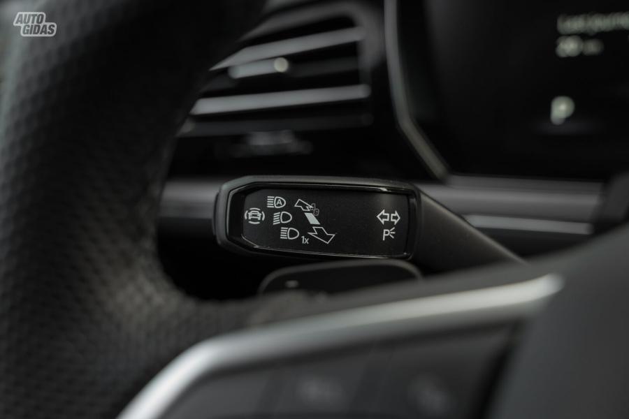 Melns Volkswagen Touareg 2025 Viļņa, ar dzinēja tilpumu 3.00 L un nobraukumu 24 tūkst. km par 68900 €, foto 28 vietnē AUTOMOTO.COM.LV