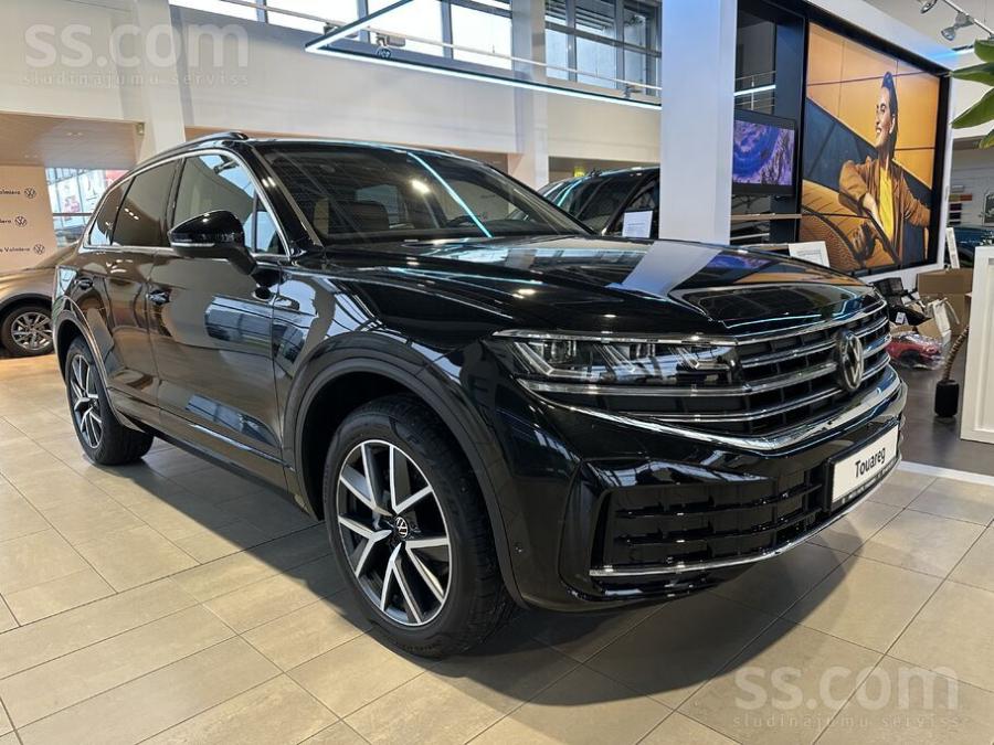 Melns Volkswagen Touareg 2026 Valmiera, ar dzinēja tilpumu 3.00 L un nobraukumu 4 tūkst. km par 61900 €, foto 4 vietnē AUTOMOTO.COM.LV