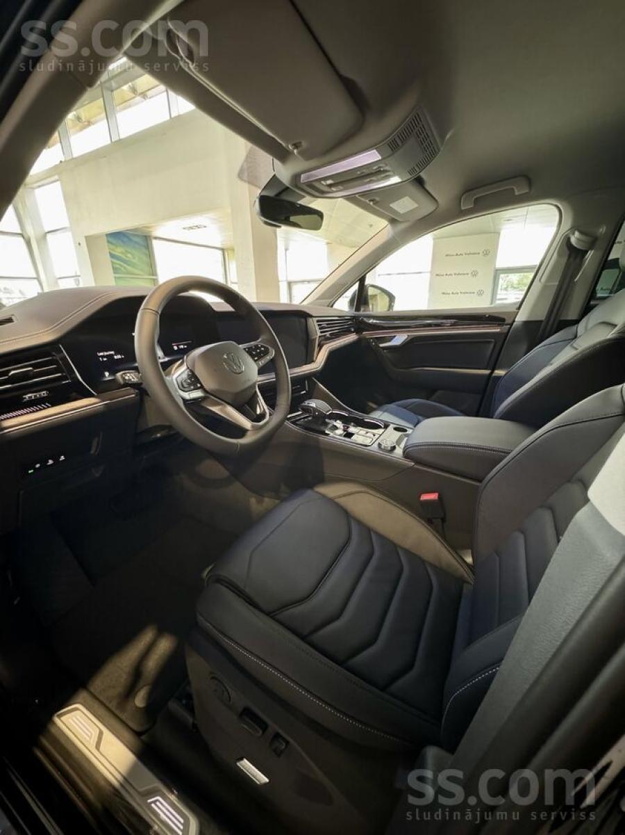 Melns Volkswagen Touareg 2026 Valmiera, ar dzinēja tilpumu 3.00 L un nobraukumu 4 tūkst. km par 61900 €, foto 11 vietnē AUTOMOTO.COM.LV