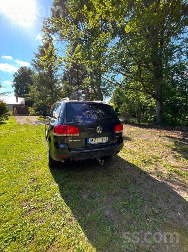 Melns Volkswagen Touareg 2026 Dobele, ar dzinēja tilpumu 3.00 L un nobraukumu 390 tūkst. km par 2950 €, foto 3 vietnē AUTOMOTO.COM.LV