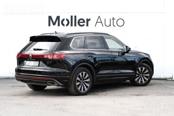 Black Volkswagen Touareg 2025 in Riga, with an engine capacity of 3.00 L and mileage of 14 thousand km for 58900 €, photo 3 on AUTOMOTO.COM.LV