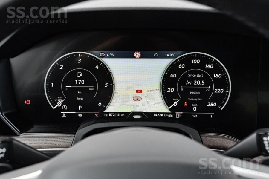 Black Volkswagen Touareg 2025 in Riga, with an engine capacity of 3.00 L and mileage of 14 thousand km for 58900 €, photo 16 on AUTOMOTO.COM.LV