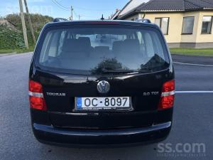 Melns Volkswagen Touareg 2005 Daugavpils, ar dzinēja tilpumu 2.00 L un nobraukumu 259 tūkst. km par 2750 €, foto 7 vietnē AUTOMOTO.COM.LV