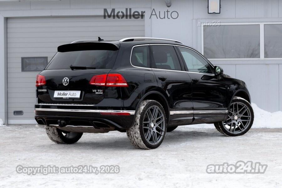 Melns Volkswagen Touareg 2016 Jelgava, ar dzinēja tilpumu 3.00 L un nobraukumu 210 tūkst. km par 19900 €, foto 6 vietnē AUTOMOTO.COM.LV