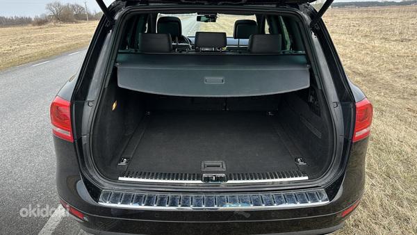 Melns Volkswagen Touareg 2010 Narva, ar dzinēja tilpumu 3.00 L un nobraukumu 348 tūkst. km par 9000 €, foto 7 vietnē AUTOMOTO.COM.LV