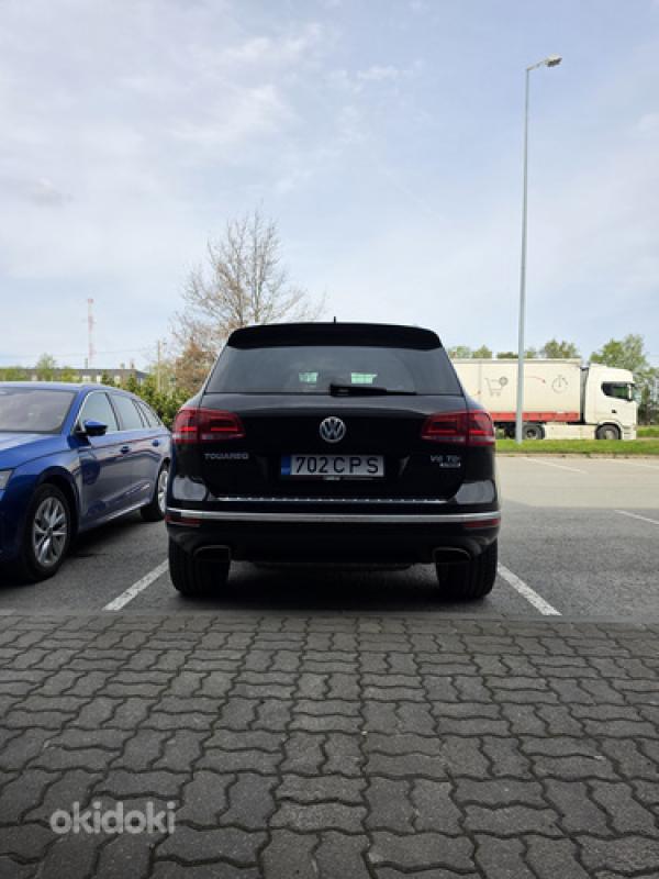 Black Volkswagen Touareg 2015 in Tallinn, with an engine capacity of 3.00 L and mileage of 128 thousand km for 19500 €, photo 8 on AUTOMOTO.COM.LV