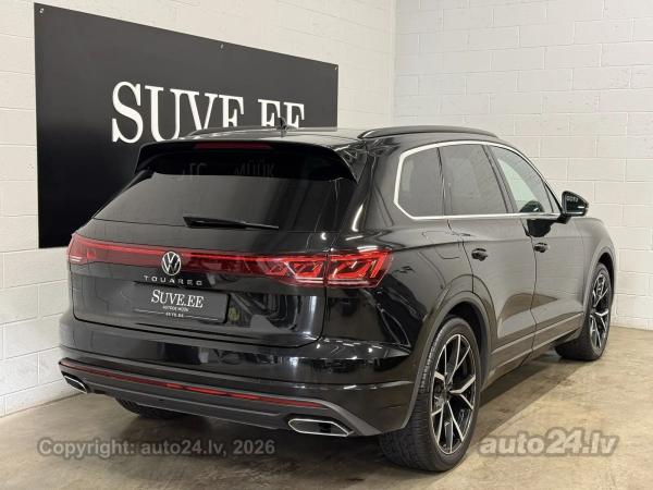 Black Volkswagen Touareg 2024 in Tallinn, with an engine capacity of 3.00 L and mileage of 0 thousand km for 59995 €, photo 7 on AUTOMOTO.COM.LV