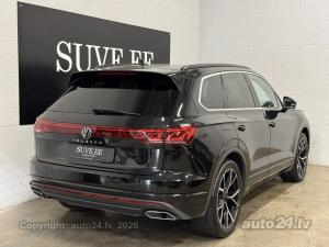 Black Volkswagen Touareg 2024 in Tallinn, with an engine capacity of 3.00 L and mileage of 0 thousand km for 59995 €, photo 8 on AUTOMOTO.COM.LV