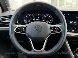 Black Volkswagen Touareg 2024 in Tallinn, with an engine capacity of 3.00 L and mileage of 0 thousand km for 59995 €, photo 17 on AUTOMOTO.COM.LV