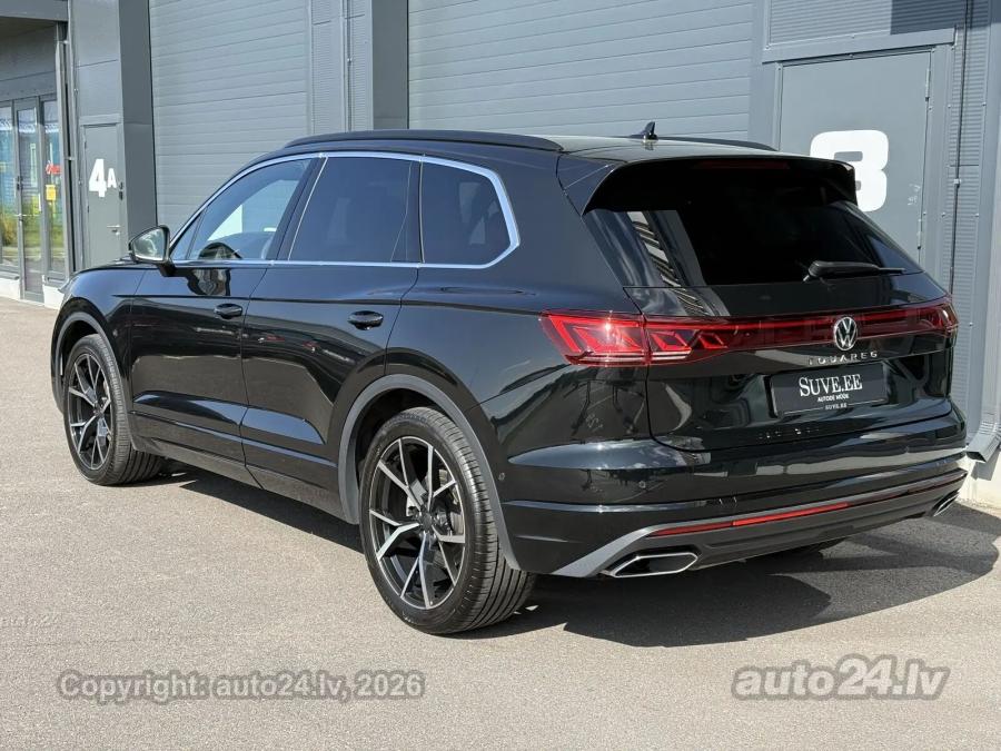 Black Volkswagen Touareg 2024 in Tallinn, with an engine capacity of 3.00 L and mileage of 0 thousand km for 59995 €, photo 26 on AUTOMOTO.COM.LV