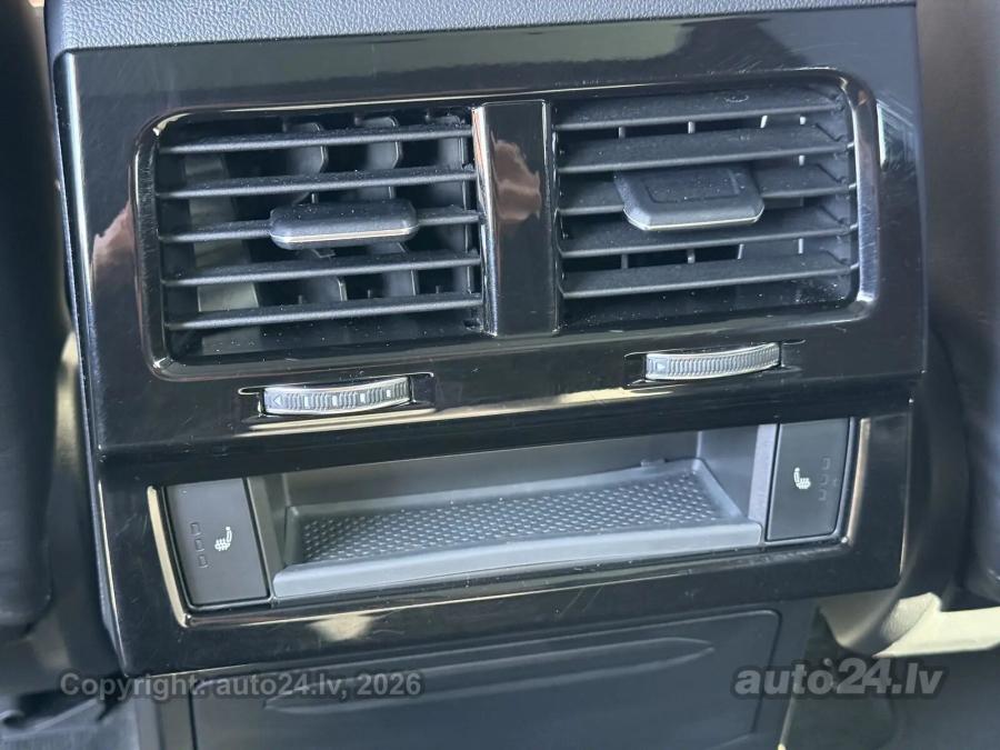 Black Volkswagen Touareg 2024 in Tallinn, with an engine capacity of 3.00 L and mileage of 0 thousand km for 59995 €, photo 30 on AUTOMOTO.COM.LV