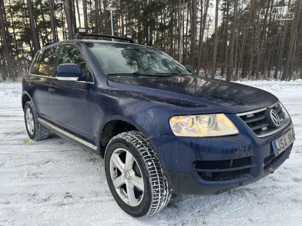 Zils Volkswagen Touareg 2004 Klaipėda, ar dzinēja tilpumu 3.20 L un nobraukumu 370 tūkst. km par 2650 €, foto 2 vietnē AUTOMOTO.COM.LV