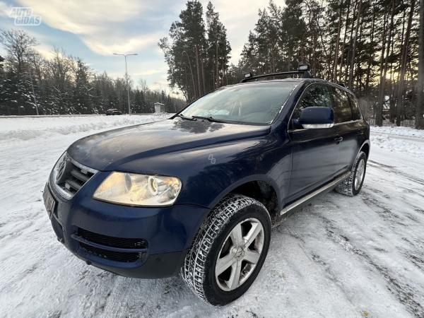 Zils Volkswagen Touareg 2004 Klaipėda, ar dzinēja tilpumu 3.20 L un nobraukumu 370 tūkst. km par 2650 €, foto 7 vietnē AUTOMOTO.COM.LV
