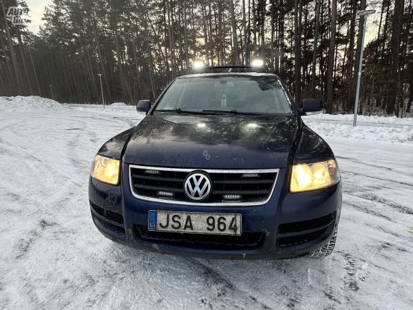 Zils Volkswagen Touareg 2004 Klaipėda, ar dzinēja tilpumu 3.20 L un nobraukumu 370 tūkst. km par 2650 €, foto 9 vietnē AUTOMOTO.COM.LV