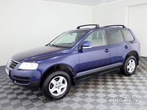 Blue Volkswagen Touareg 2005 in Tallinn, with an engine capacity of 2.50 L and mileage of 369 thousand km for 2199 €, photo 3 on AUTOMOTO.COM.LV