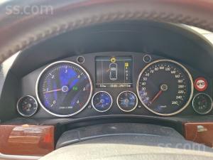 Blue Volkswagen Touareg 2006 in Riga, with an engine capacity of 3.00 L and mileage of 347 thousand km for 3500 €, photo 10 on AUTOMOTO.COM.LV