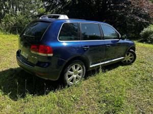 Zils Volkswagen Touareg 2006 Viļņa, ar dzinēja tilpumu 2.97 L un nobraukumu 432 tūkst. km par 2000 €, foto 6 vietnē AUTOMOTO.COM.LV