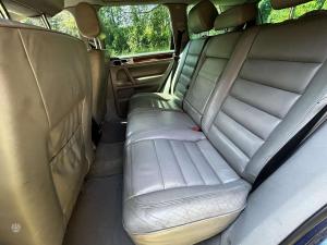 Zils Volkswagen Touareg 2006 Viļņa, ar dzinēja tilpumu 2.97 L un nobraukumu 432 tūkst. km par 2000 €, foto 14 vietnē AUTOMOTO.COM.LV