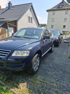 Zils Volkswagen Touareg 2006 Mažeikiai, ar dzinēja tilpumu 2.97 L un nobraukumu 450 tūkst. km par 2800 €, foto 14 vietnē AUTOMOTO.COM.LV