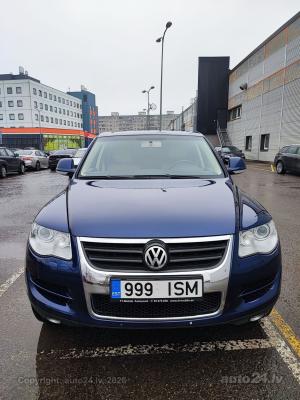 Zils Volkswagen Touareg 2007 Tallina, ar dzinēja tilpumu 3.00 L un nobraukumu 254 tūkst. km par 6900 €, foto 13 vietnē AUTOMOTO.COM.LV