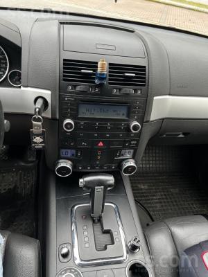 Zils Volkswagen Touareg 2007 Ventspils, ar dzinēja tilpumu 3.00 L un nobraukumu 271 tūkst. km par 4650 €, foto 10 vietnē AUTOMOTO.COM.LV