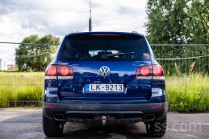 Zils Volkswagen Touareg 2007 Rīga, ar dzinēja tilpumu 3.00 L un nobraukumu 347 tūkst. km par 5990 €, foto 9 vietnē AUTOMOTO.COM.LV